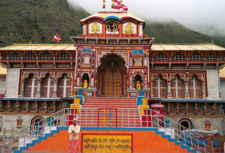 How to Reach Badrinath in 2023 by Air, Train or Road?